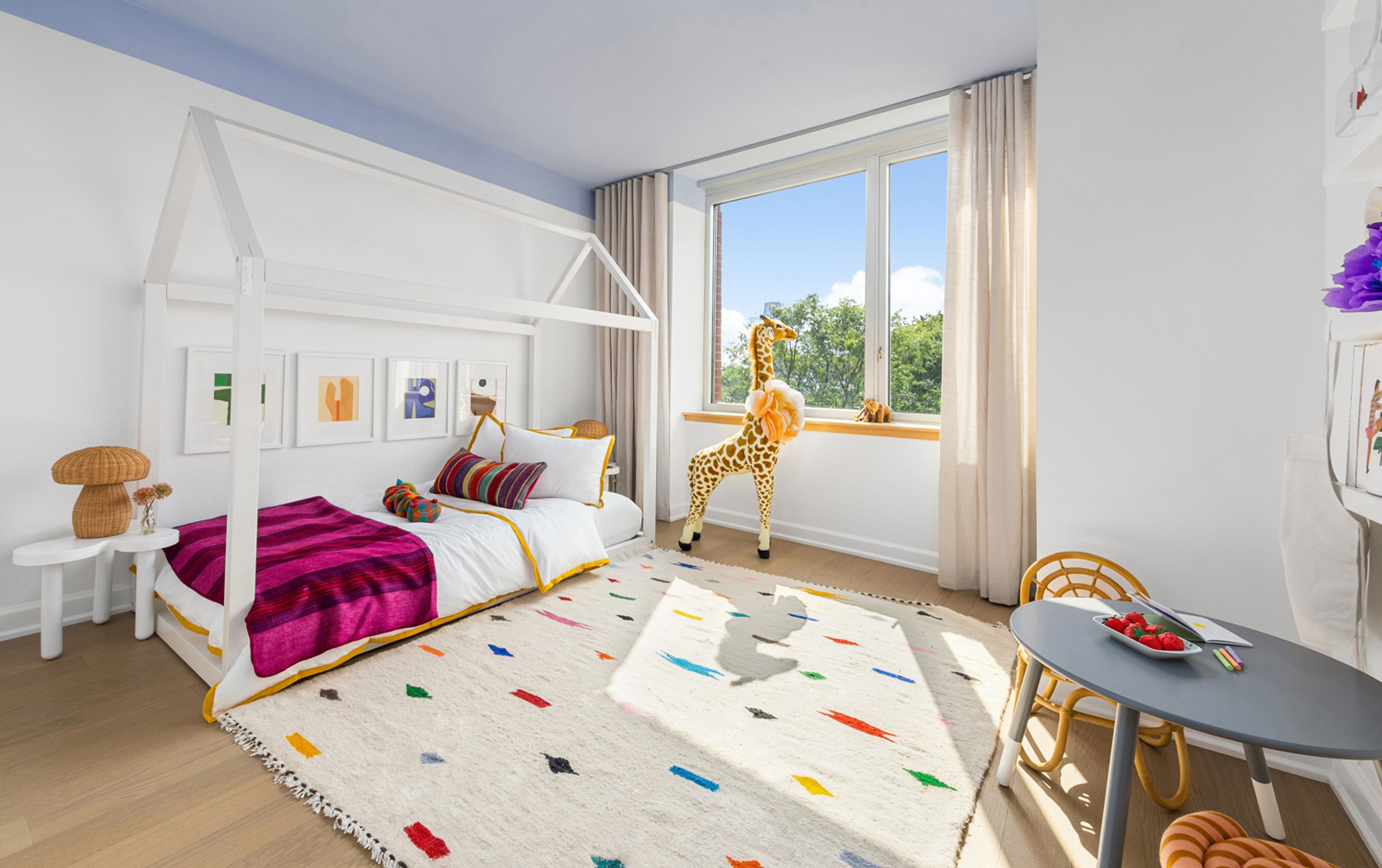 Residences — The Solaire